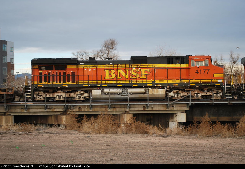 BNSF 4177
